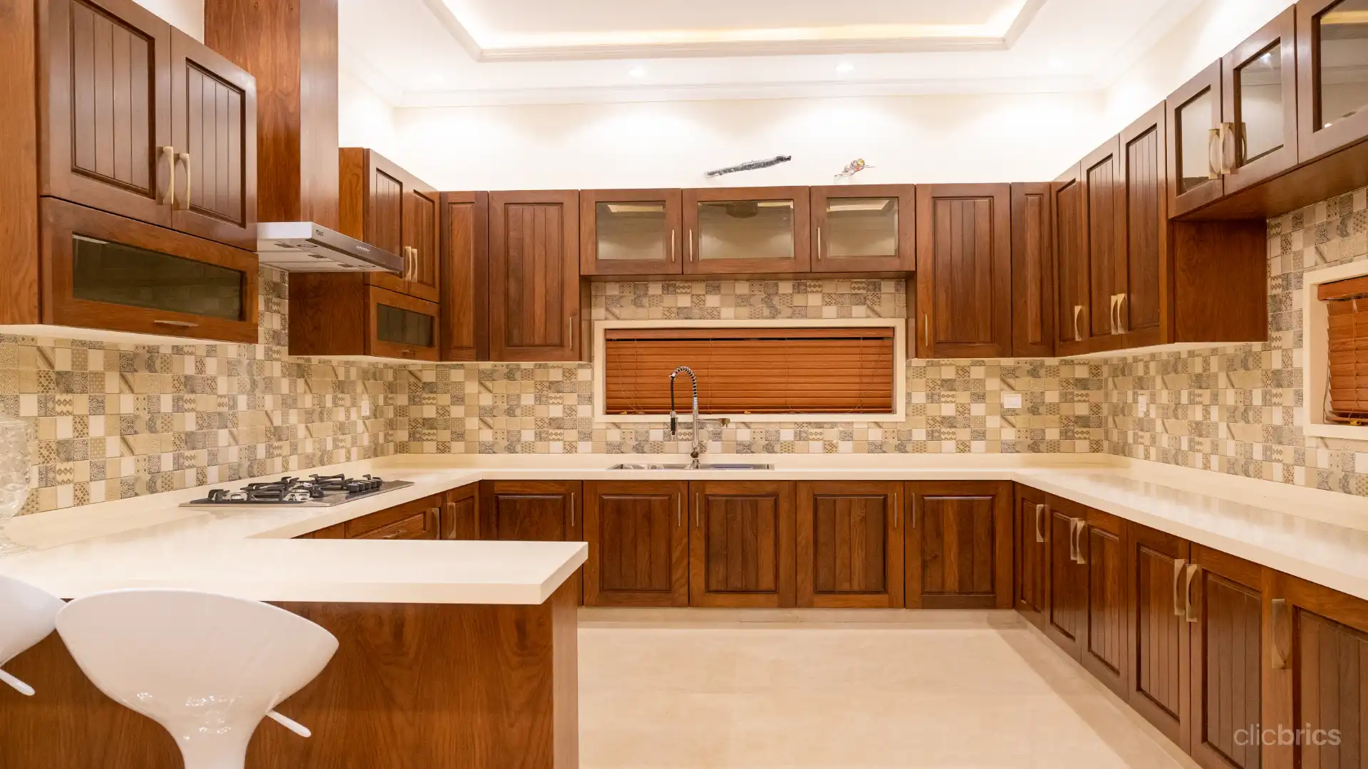 10 Kitchen Partition Designs Between Living Areas