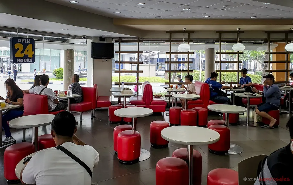 Jollibee Bonifacio Global City at Metro Manila, Taguig