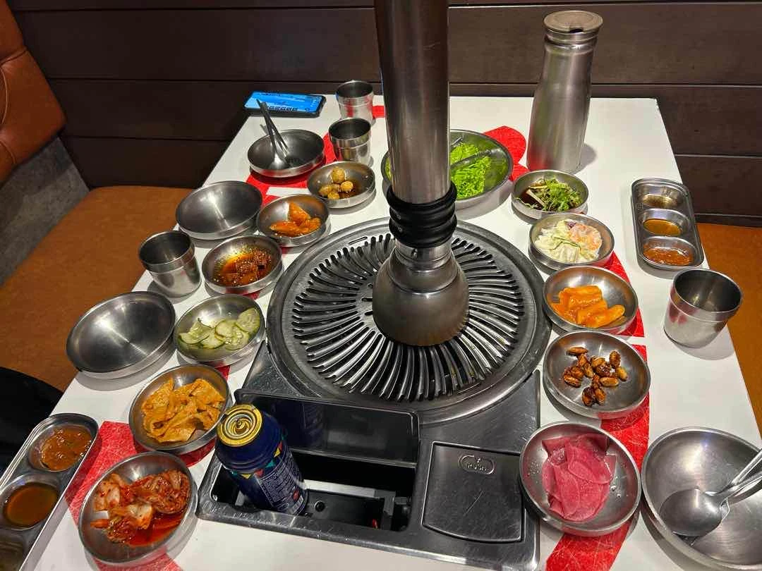 Premier The Samgyupsal - The Rise at Metro Manila, Makati