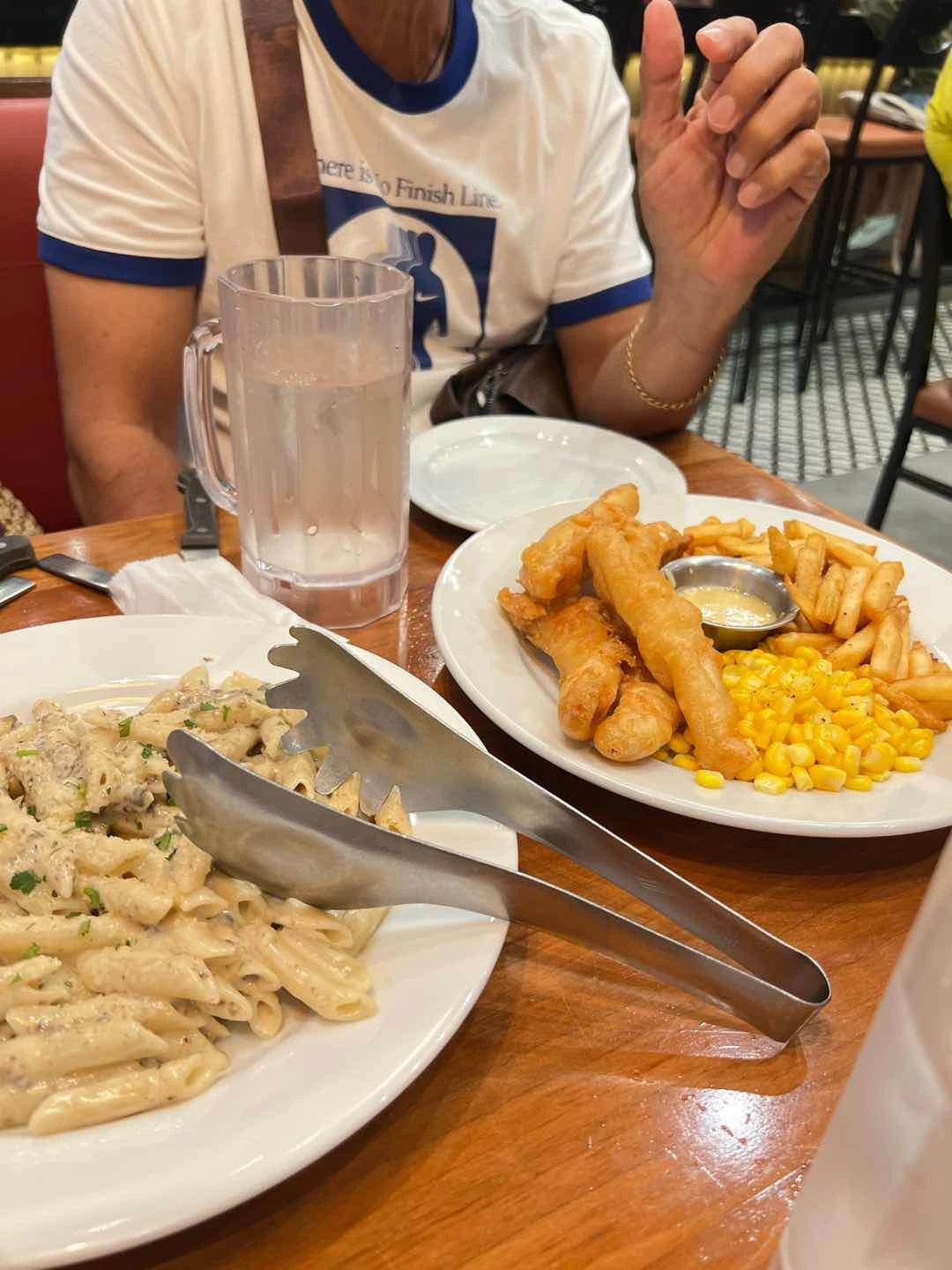 Chili's Ayala Malls One Ayala at Metro Manila, Makati