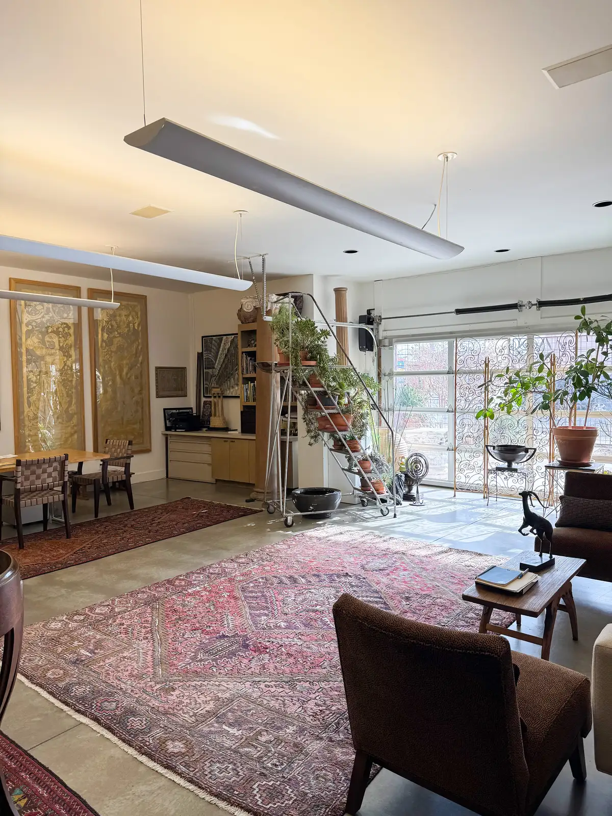 Beautiful Office/Live-Work Building in Nob Hill