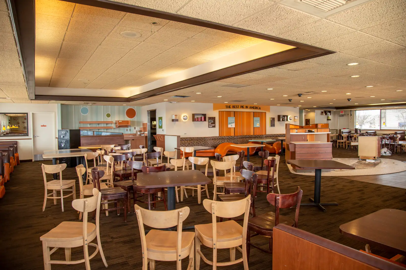 Freestanding Second Generation Restaurant Building