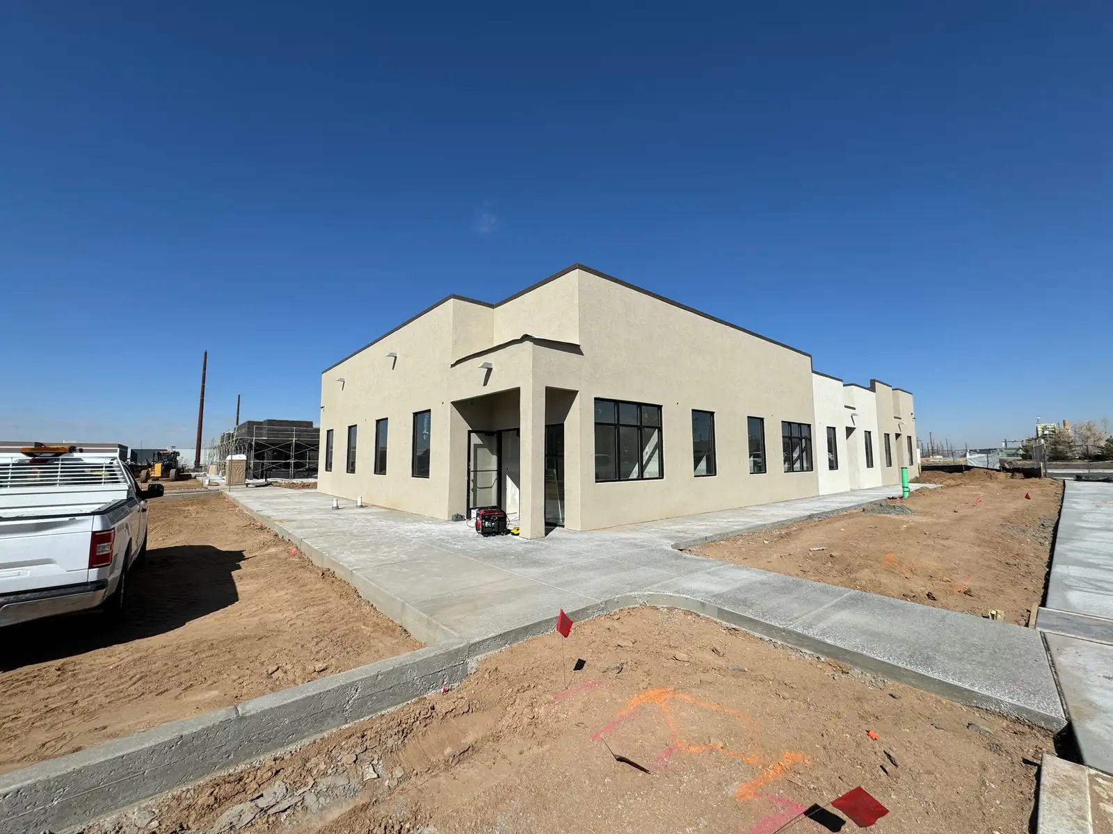 7441 Bartlett NE - Associate