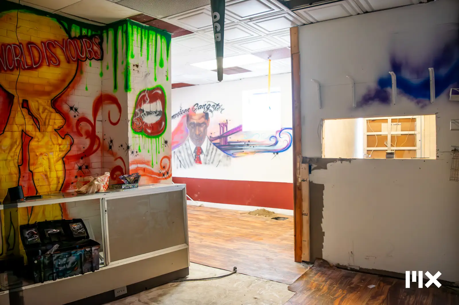 FREE STANDING RETAIL