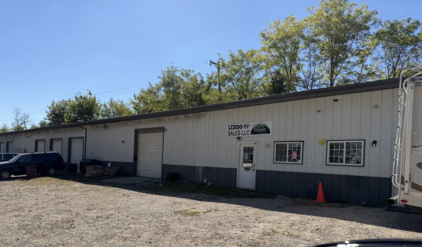 205 Locust Dr