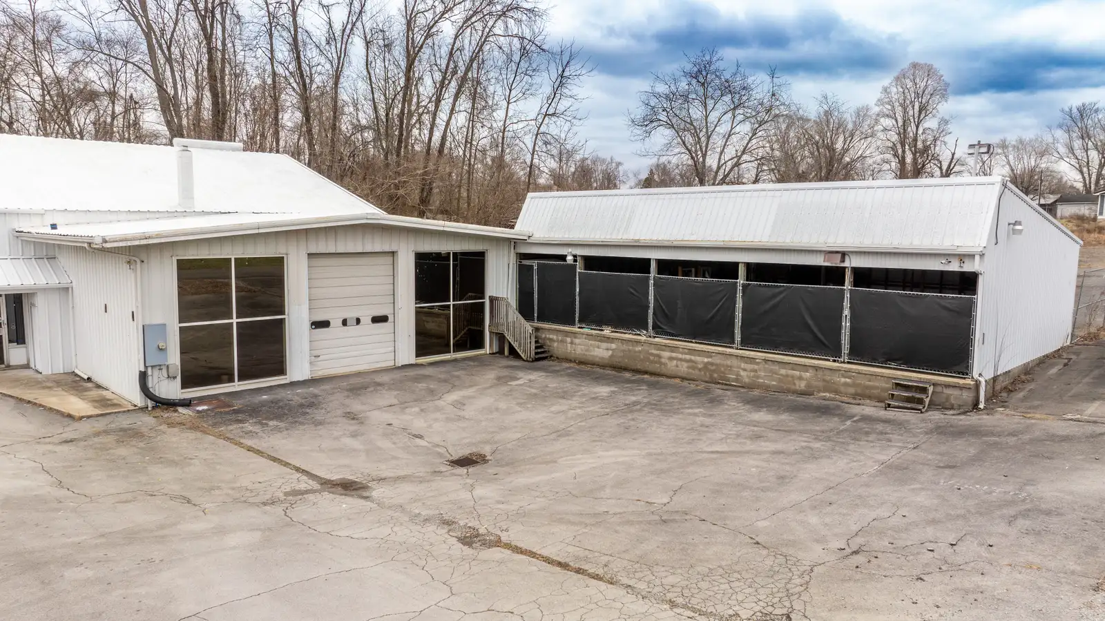 Office Flex-Industrial Warehouse/Distribution