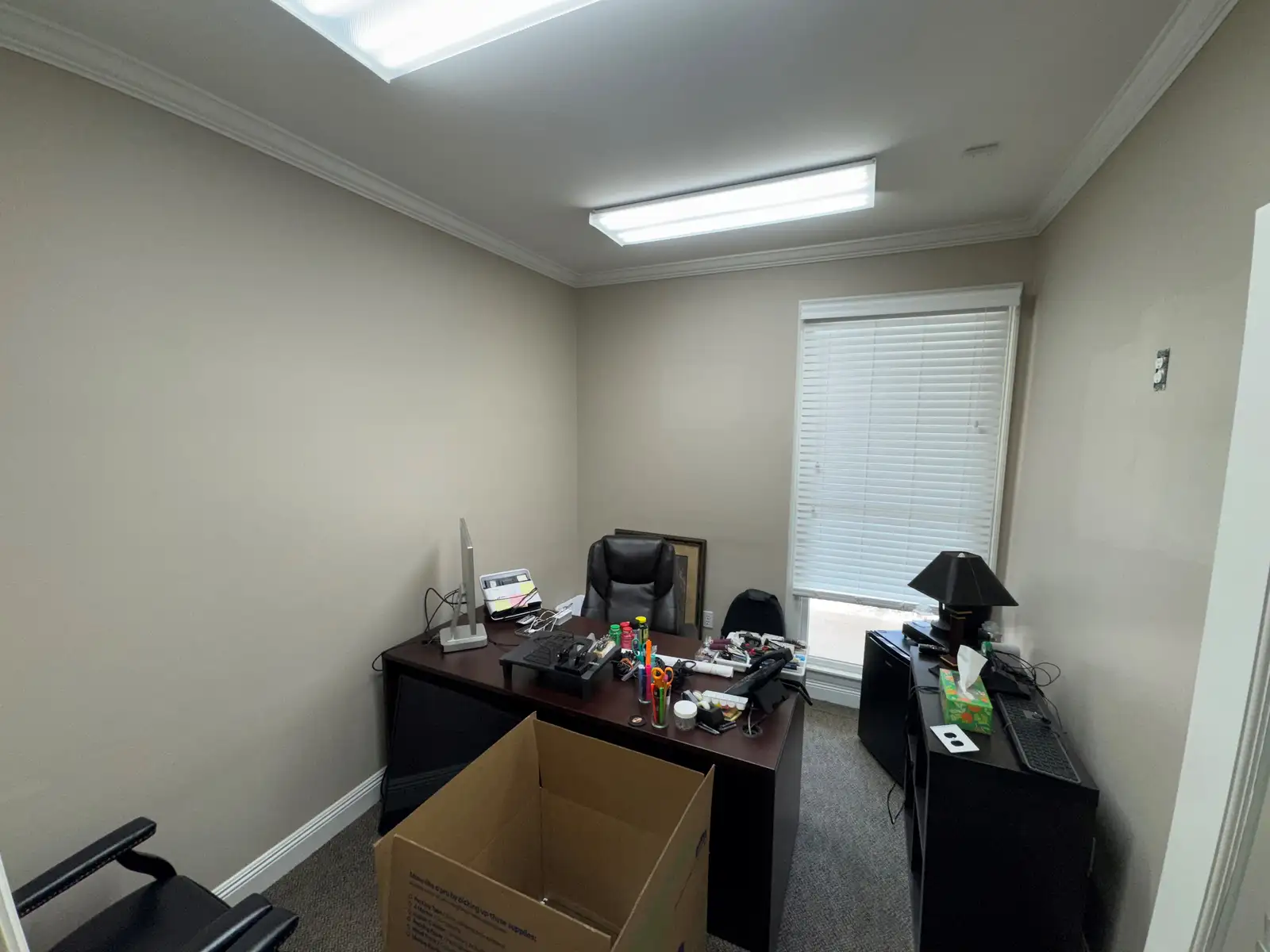 10543 N Glenstone Pl