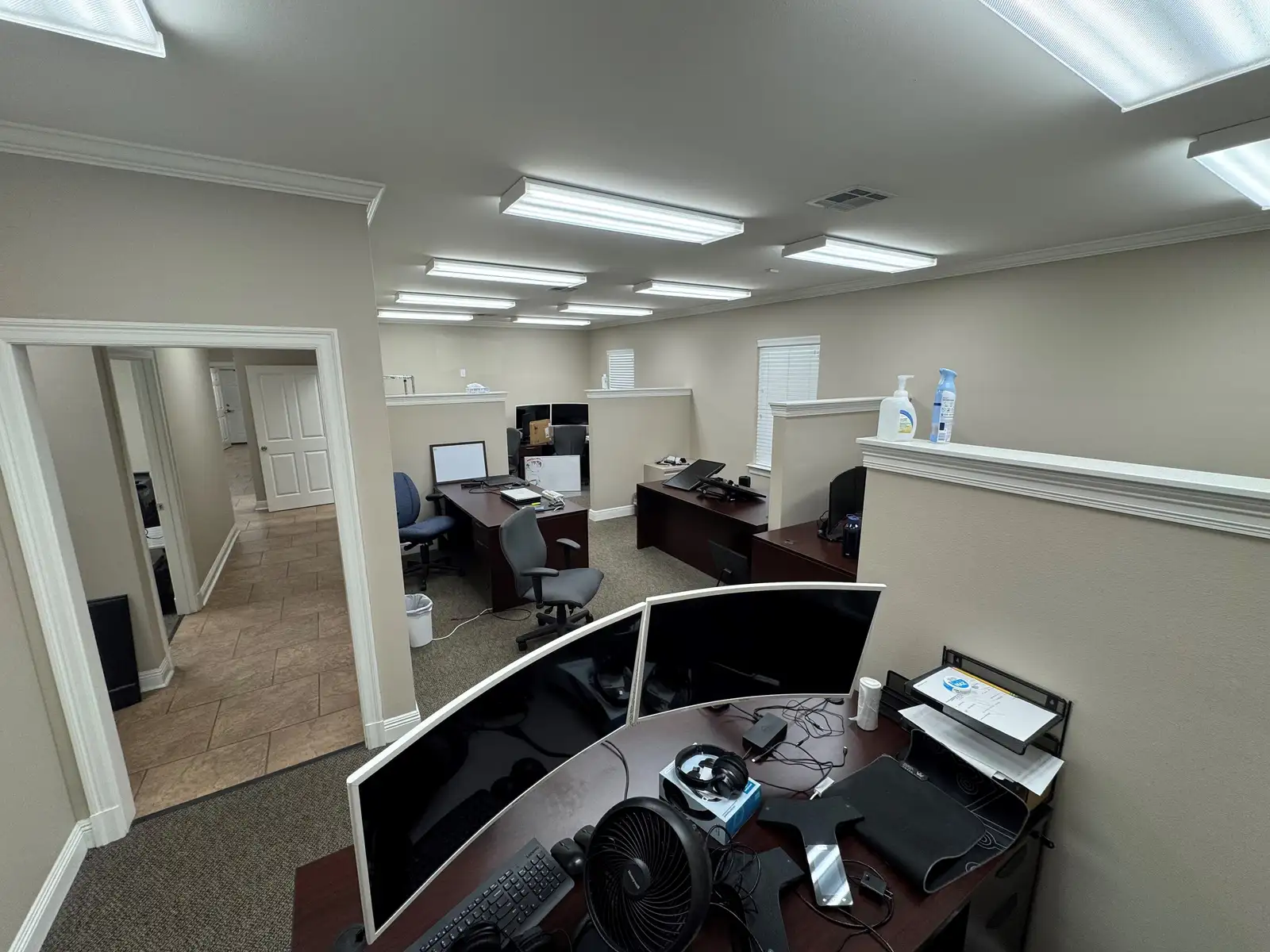 10543 N Glenstone Pl