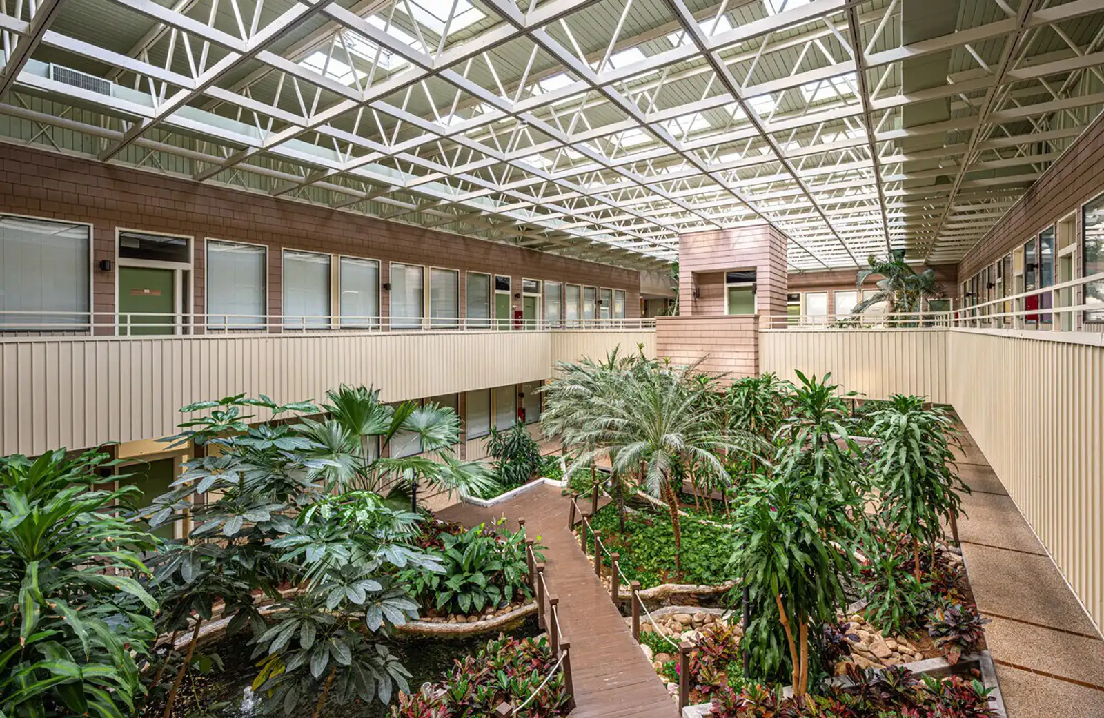 2200 Veterans Building