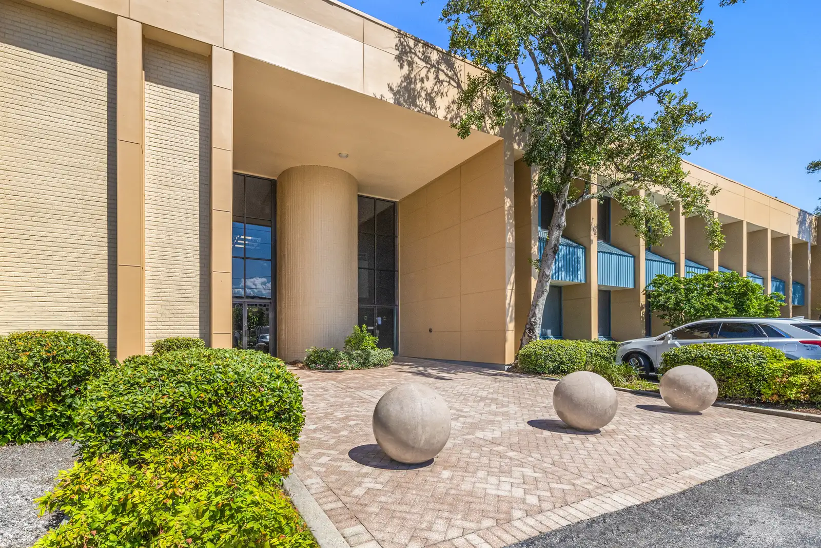 2200 Veterans Building