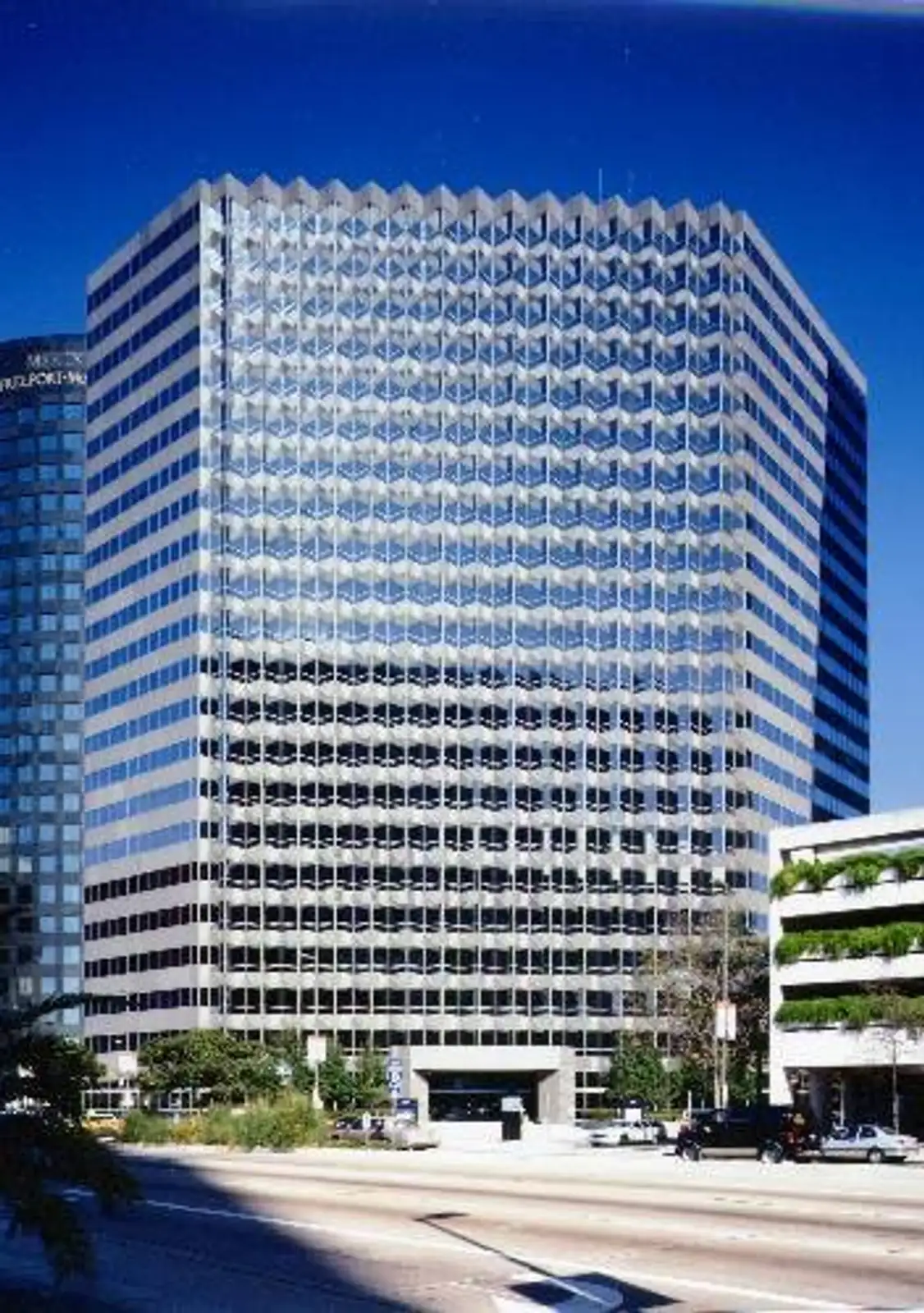 1555 Poydras Building