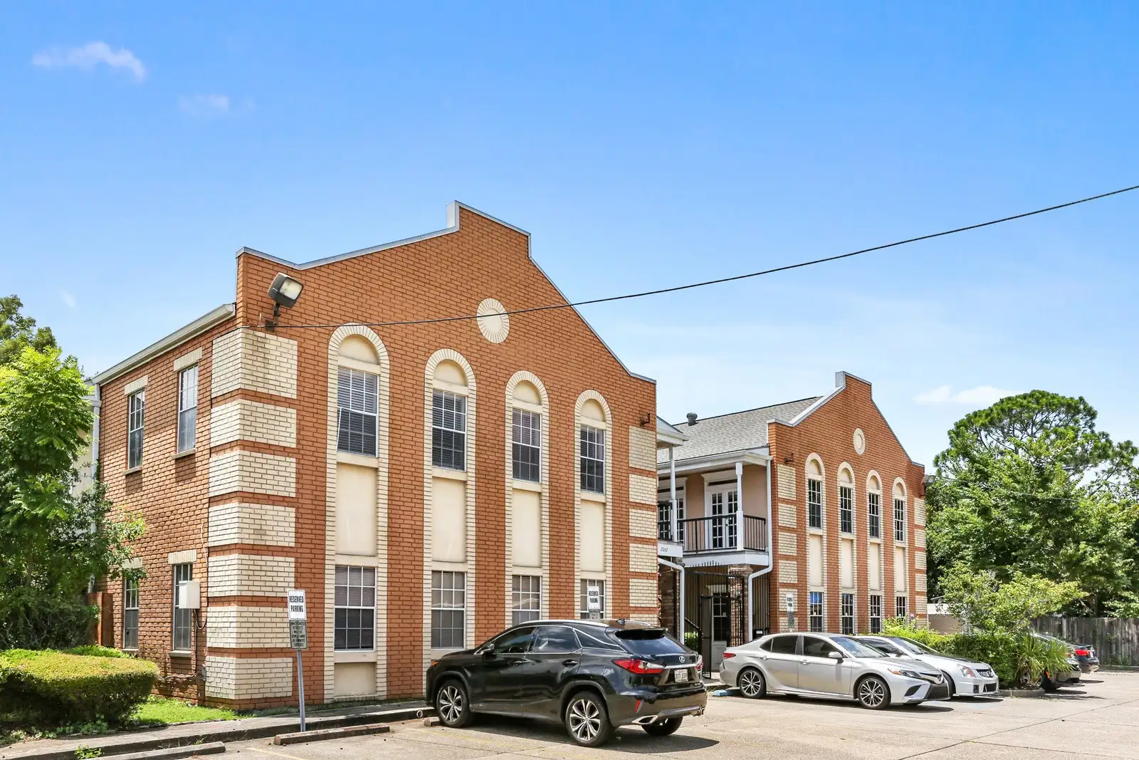 Kenner Office Complex
