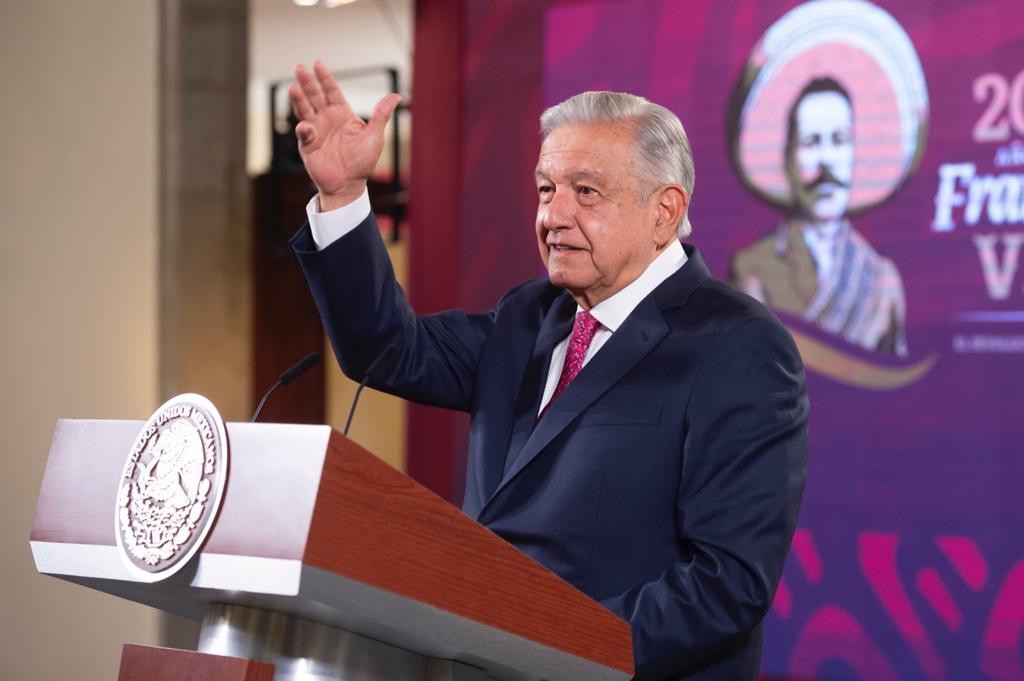 La enfermedad de AMLO, una asquerosa “treta” por el fracaso del Insabi ...