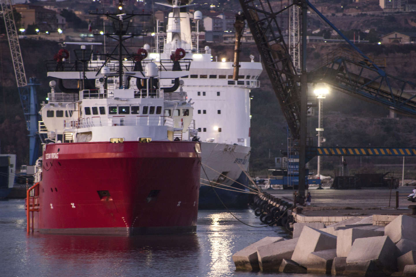 El "Ocean Viking" rescata a más de 500 personas