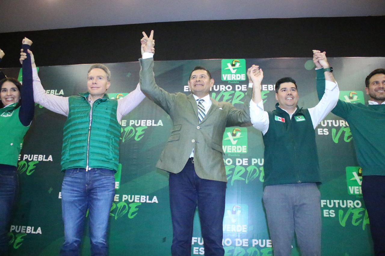 Entrega Partido Verde constancia como coordinador de defensa de la ...