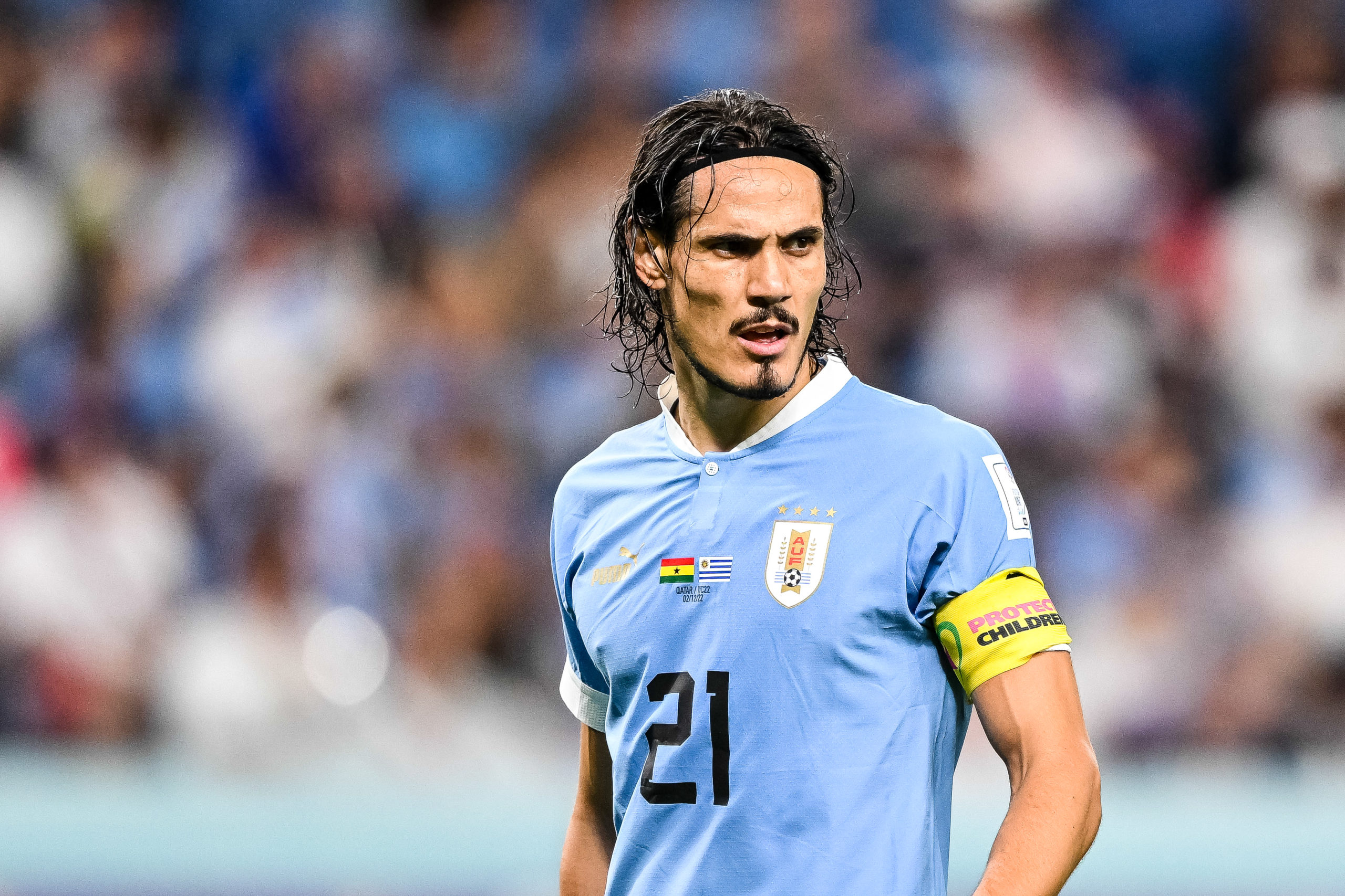 Edinson Cavani anuncia su retiro de la selección de Uruguay previo a la ...