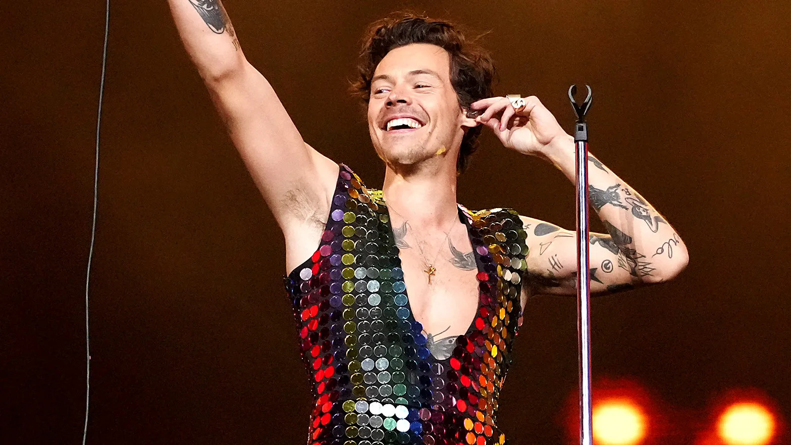 ¡Es oficial! Harry Styles anuncia nuevo álbum y regresa a la música en ...