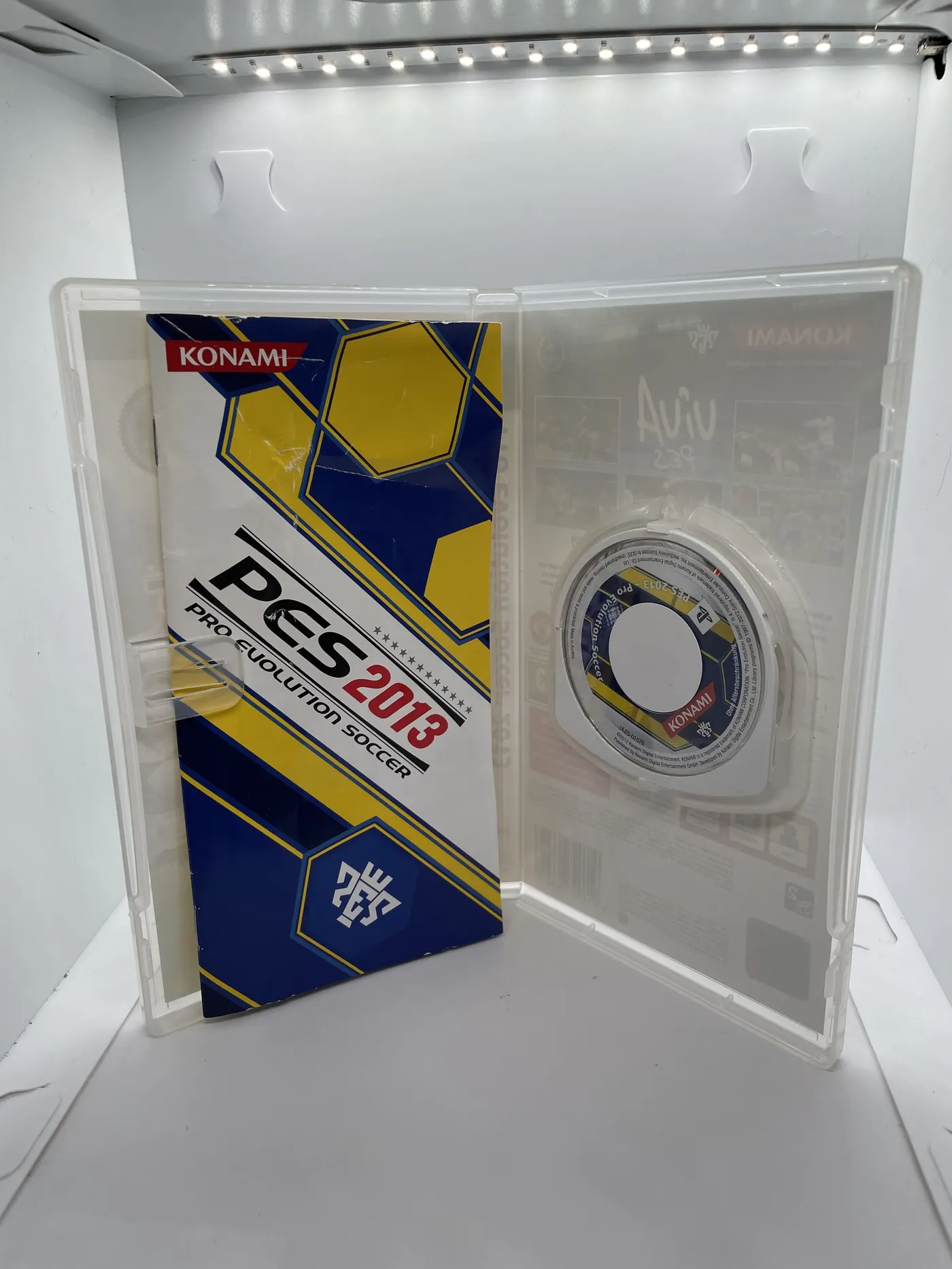 Pro Evolution Soccer 2013 PSP (FR) - PlayStation Portable (PSP ...