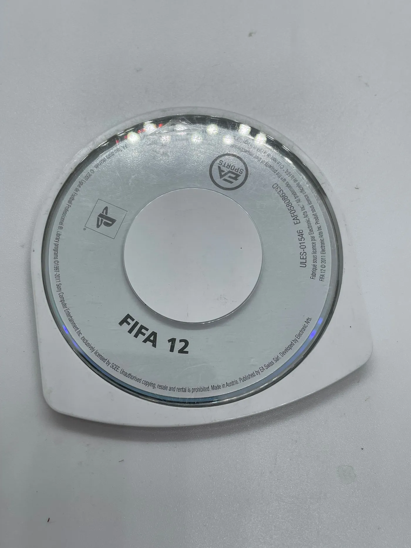 FIFA 12 PSP (FR) (only game) - PlayStation Portable (PSP) | Retrobroker