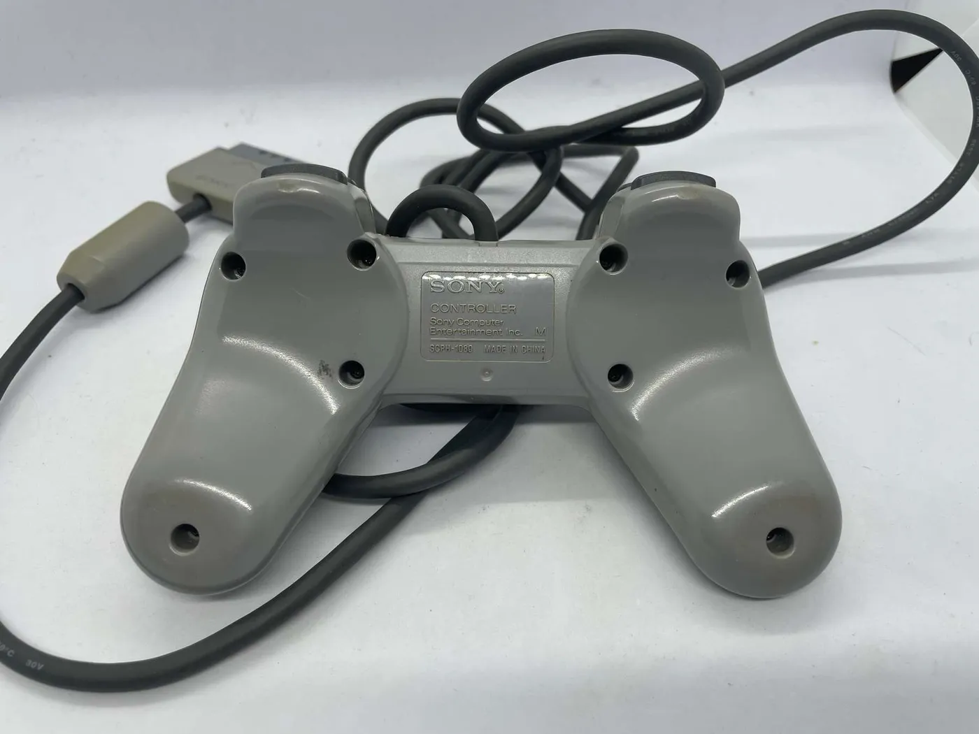 Controller Pad PlayStation SCPH-1080 Gray - PlayStation 1 | Retrobroker