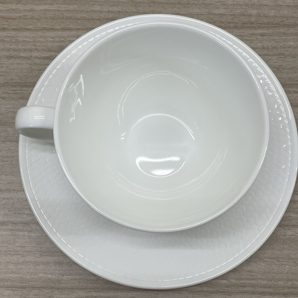 日本代購代標第一品牌【樂淘letao】－159994 WEDGWOOD ウェッジウッド ジオ ティー カップ＆ソーサー ホワイト 340ml