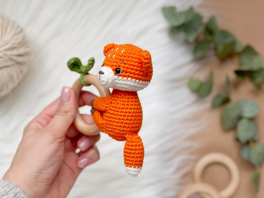 Cuddle fox crochet baby rattle: Crochet pattern | Ribblr