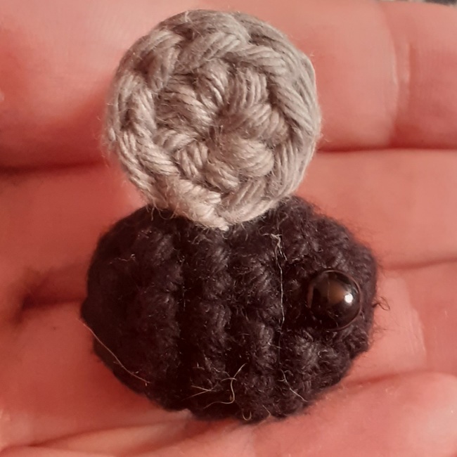 FREE Fly: Crochet pattern | Ribblr