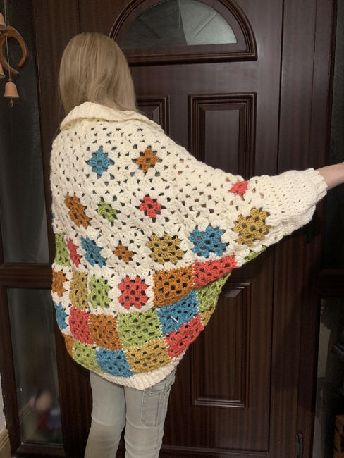 Starry Granny Square Shrug: Crochet pattern | Ribblr