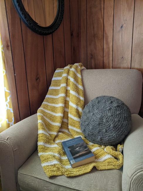 Reading Nook Blanket: Crochet pattern | Ribblr