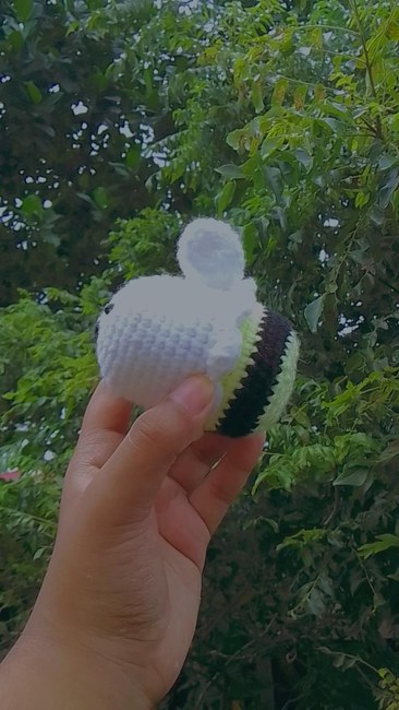 FREE Boo Bee Free Pattern: Crochet pattern | Ribblr