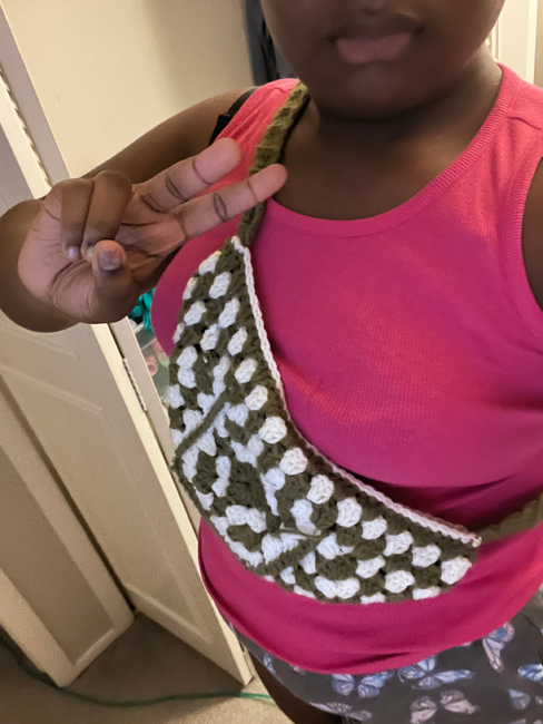 FREE Granny Square belt bag: Crochet pattern | Ribblr