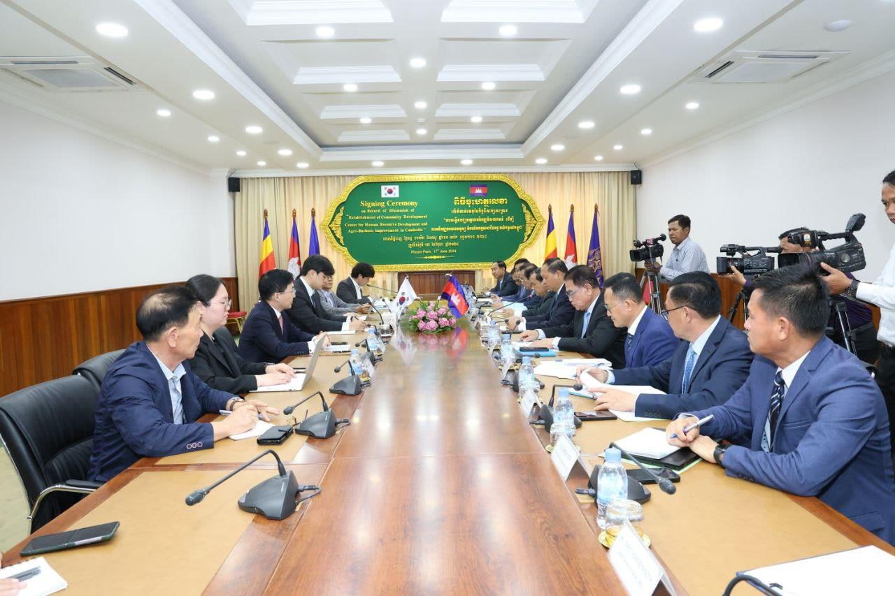 ទំព័រដើម | អគ្គនាយកដ្ឋានវិទ្យុជាតិ