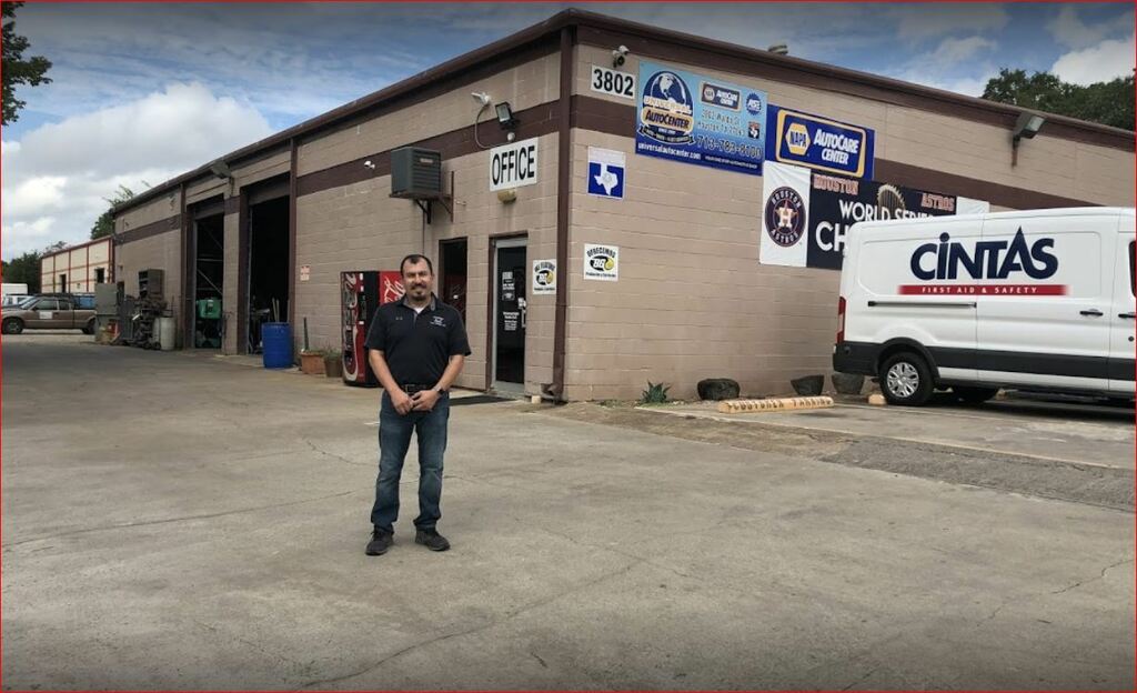 Universal Auto Center - Houston, TX 77063 Auto Repair