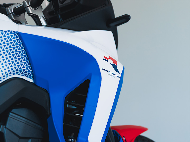 LIMITED EDITION FULL PLASTIC KIT - Rtech store