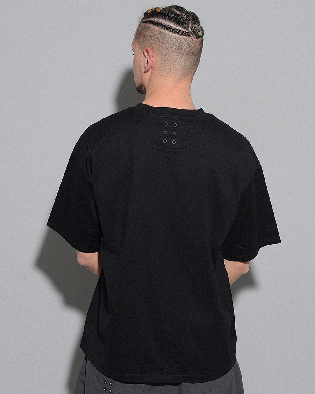 Russeluno Online Store / CREW NECK TEE(Stuck man)