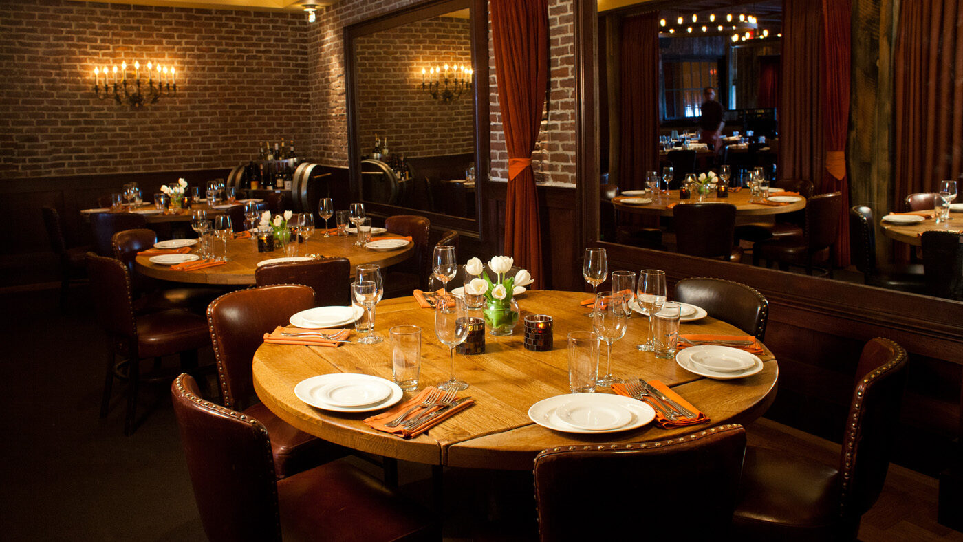 Reservations - Saranello's