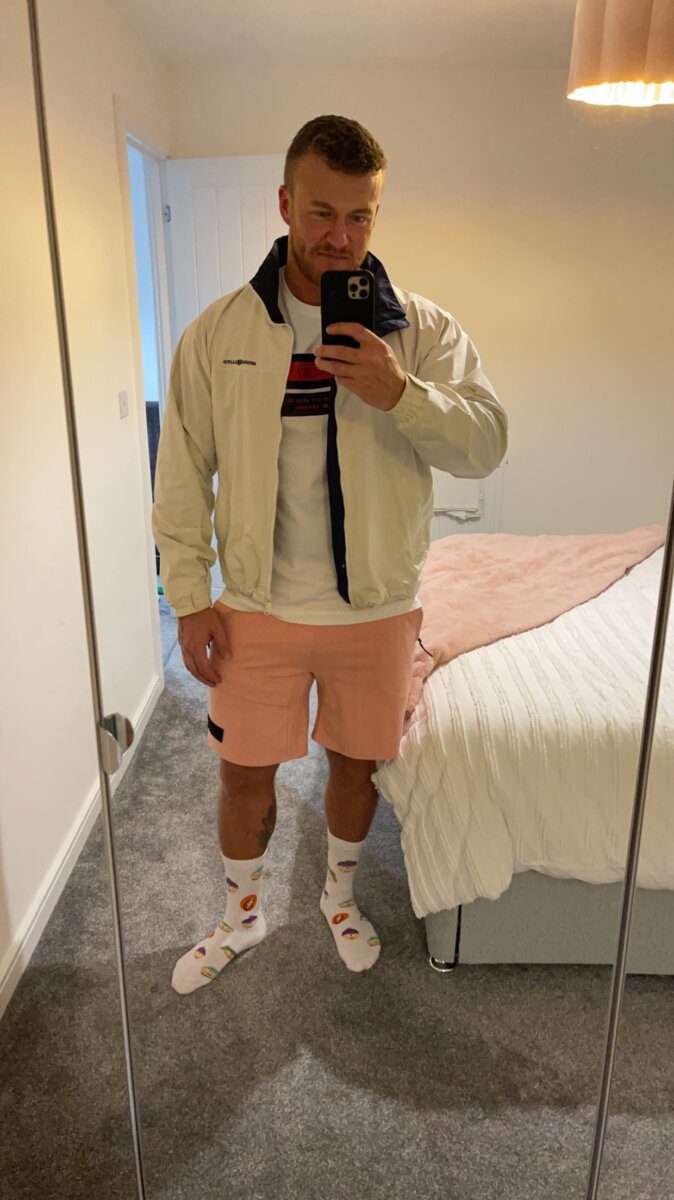 Straight Male Escort in Manchester - Mr Buff Male Escort