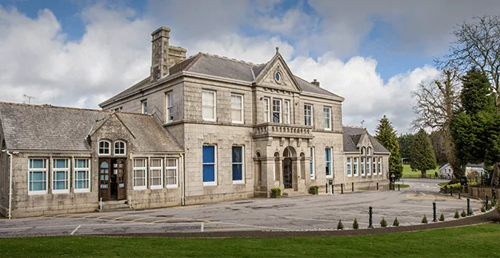 Best Primary Schools near me in Cornwall | England 2025