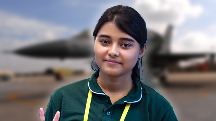 1st Muslim Woman Fighter Pilot in India is UP's Sania Mirza