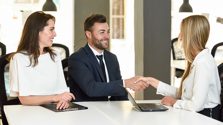 How to Build a Long Lasting Relationship with Your Client