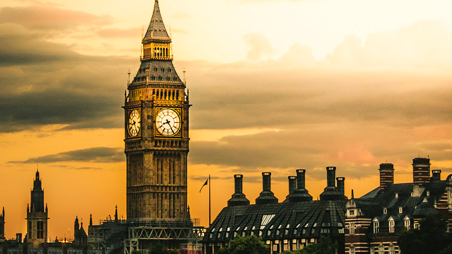 London Big Ben Bell to Mark the End of the Centenary of First World War