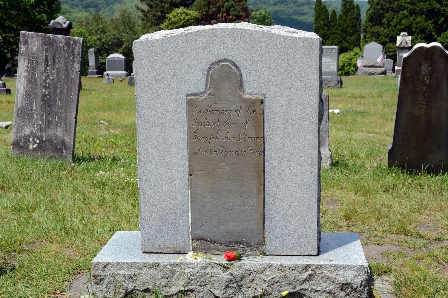 Headstone of Alvin Smith (Son of Joseph and Emma Smith) | Sc