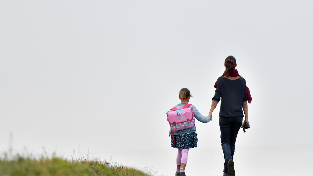 Campaign launched to help lone parents amid cost-of-living crisis - TFN