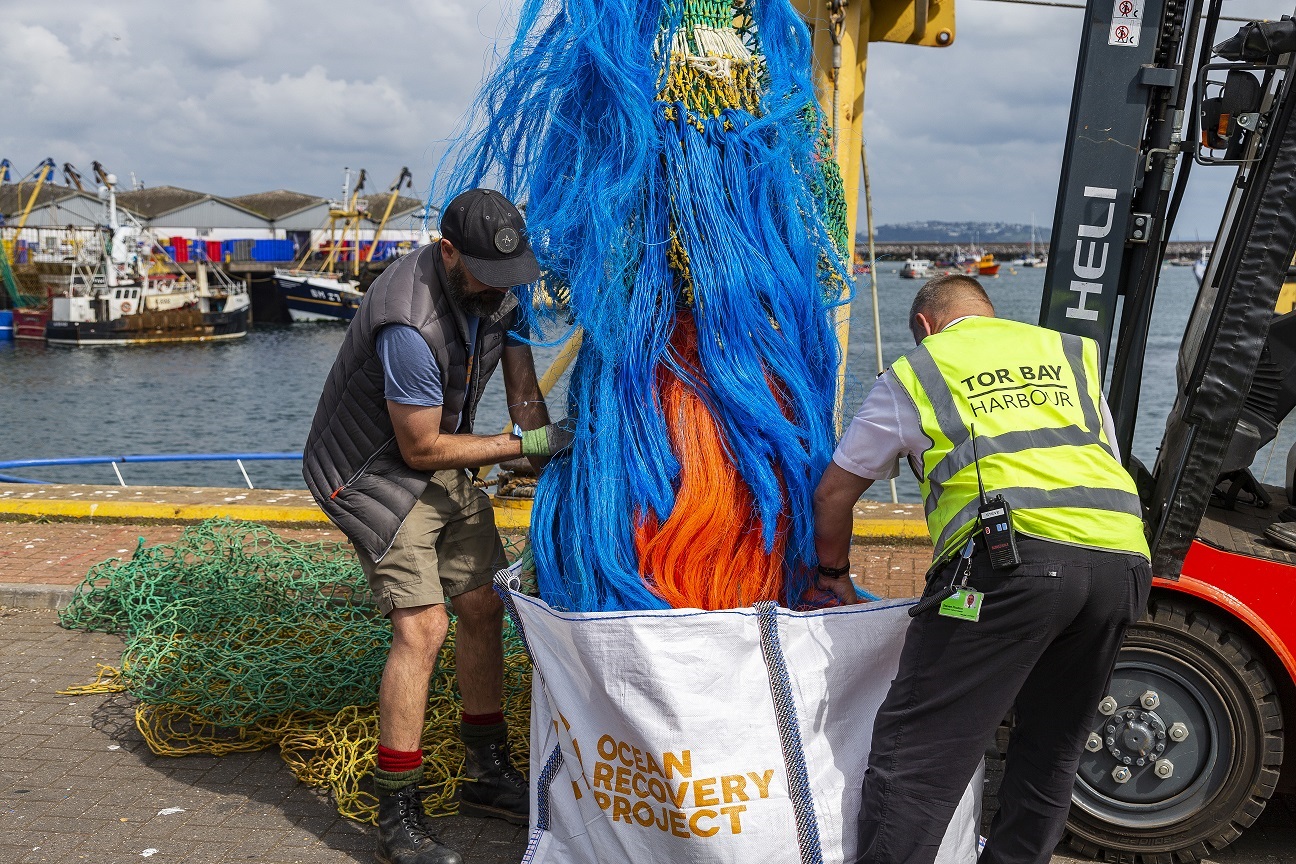 Fishing net recycling project to reduce plastic pollution - TFN