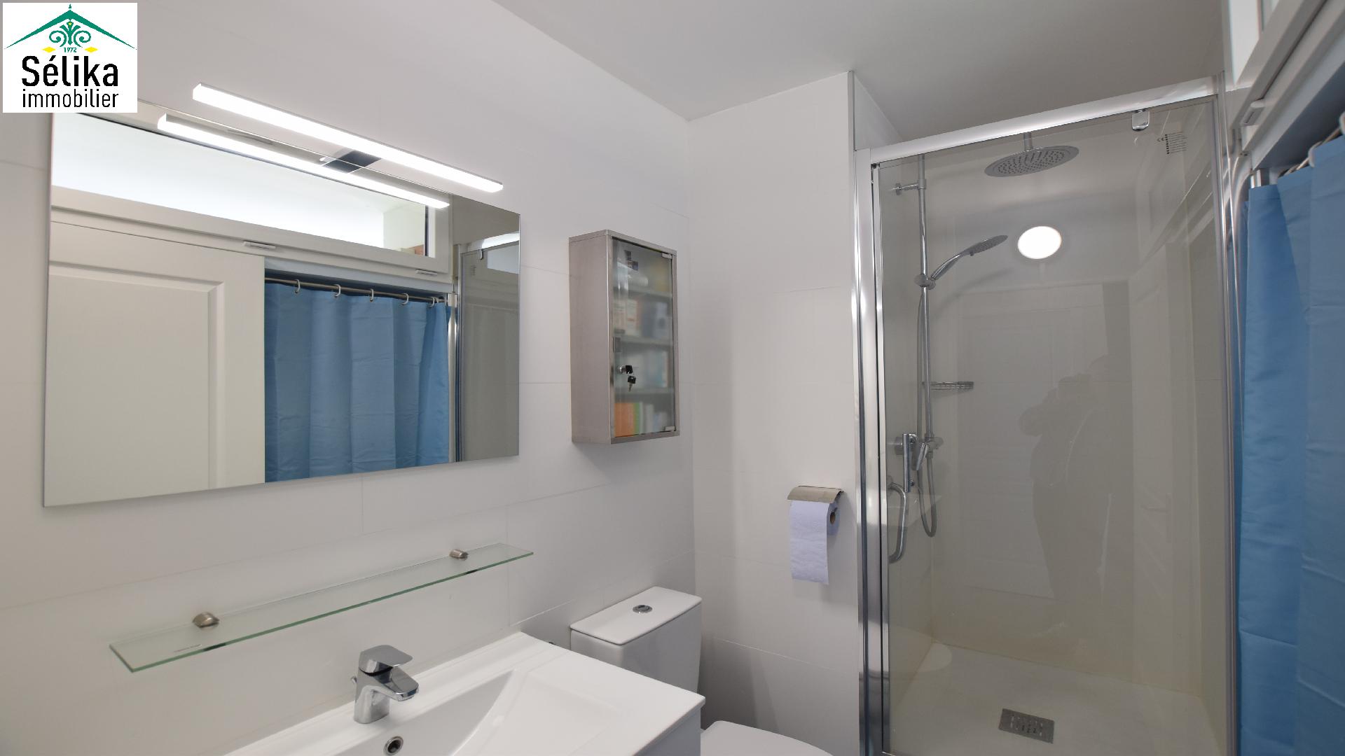 Etat neuf ! Vue bassin !! - Agence Selika