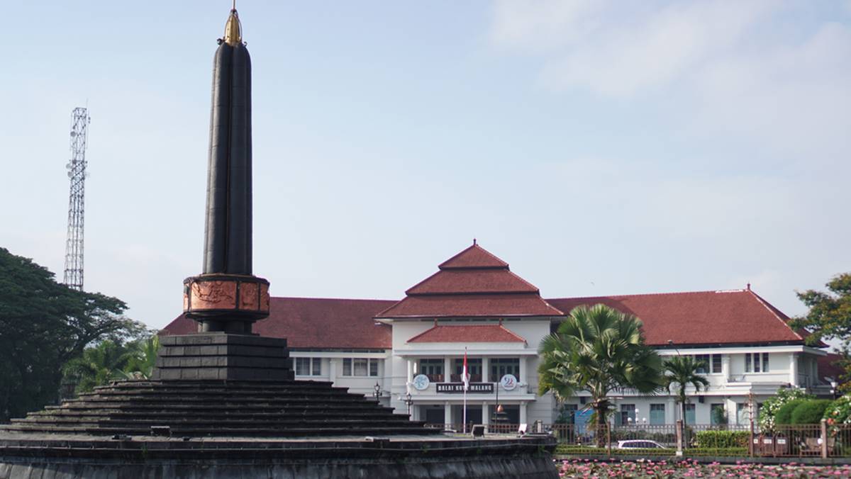 Sejarah Alun-Alun Tugu Malang, Filosofi Serta Fungsinya Sejarah Alun-Alun Tugu Malang, Filosofi Serta Fungsinya