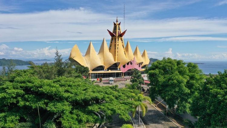 Menara Siger Lampung, Menyaksikan Indahnya Selat Sunda Menara Siger Lampung, Menyaksikan Indahnya Selat Sunda