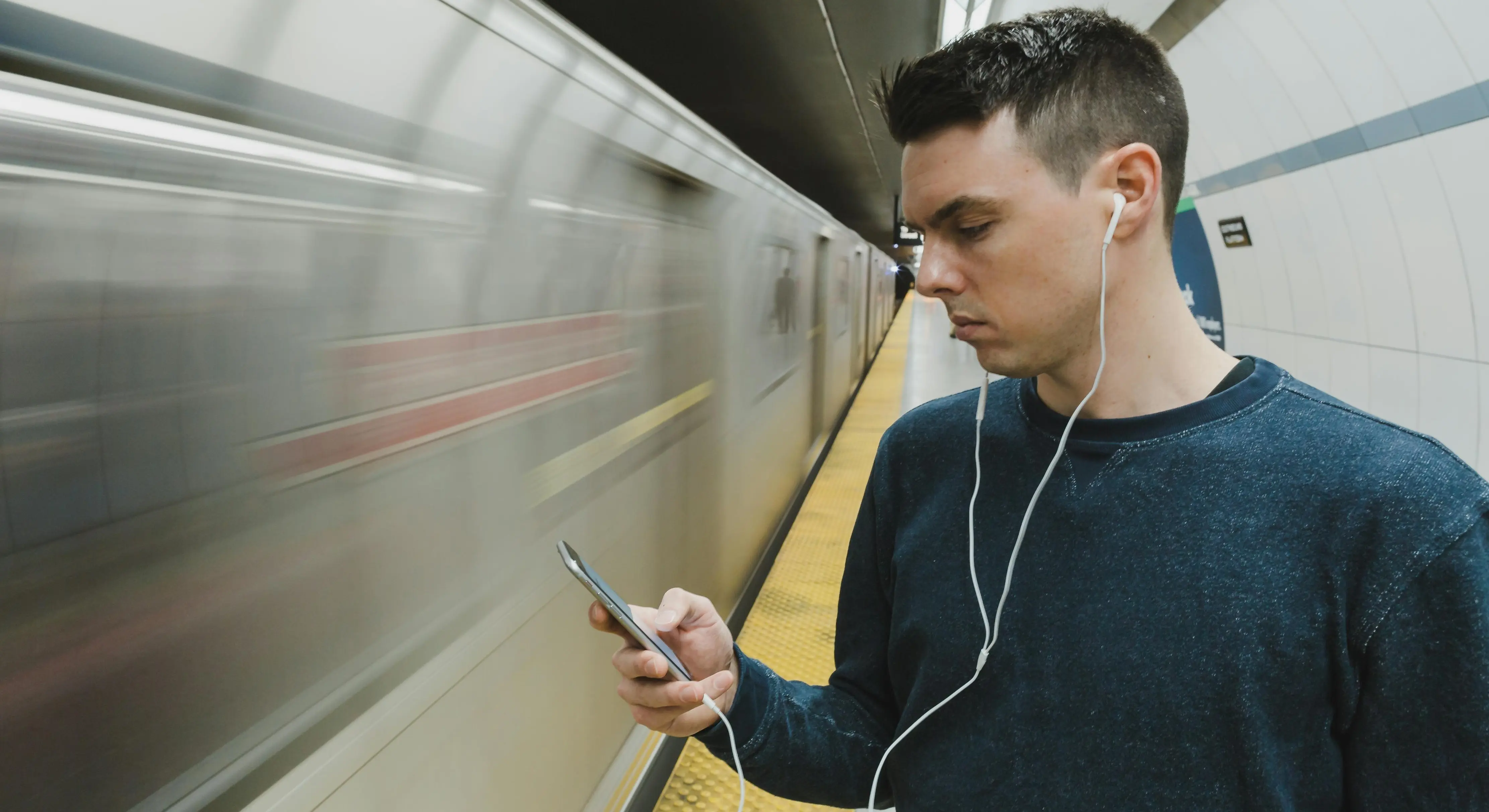 Why Men Should Stop Waiting for a Text and Start Living