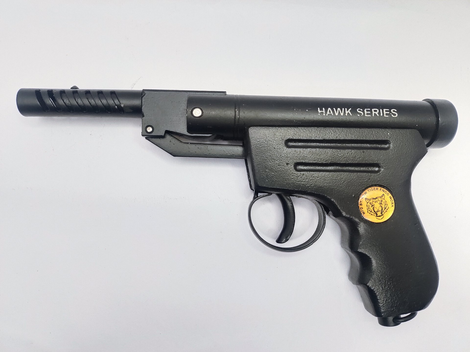 HAWK POWERFUL FULL METAL Toy