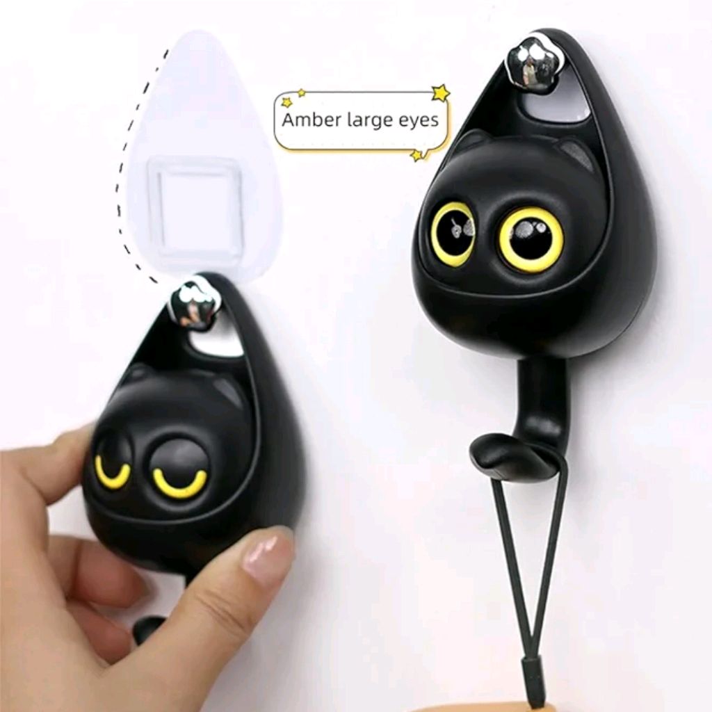 Premium Super Cute Eye Opening Keychain Holder Hook